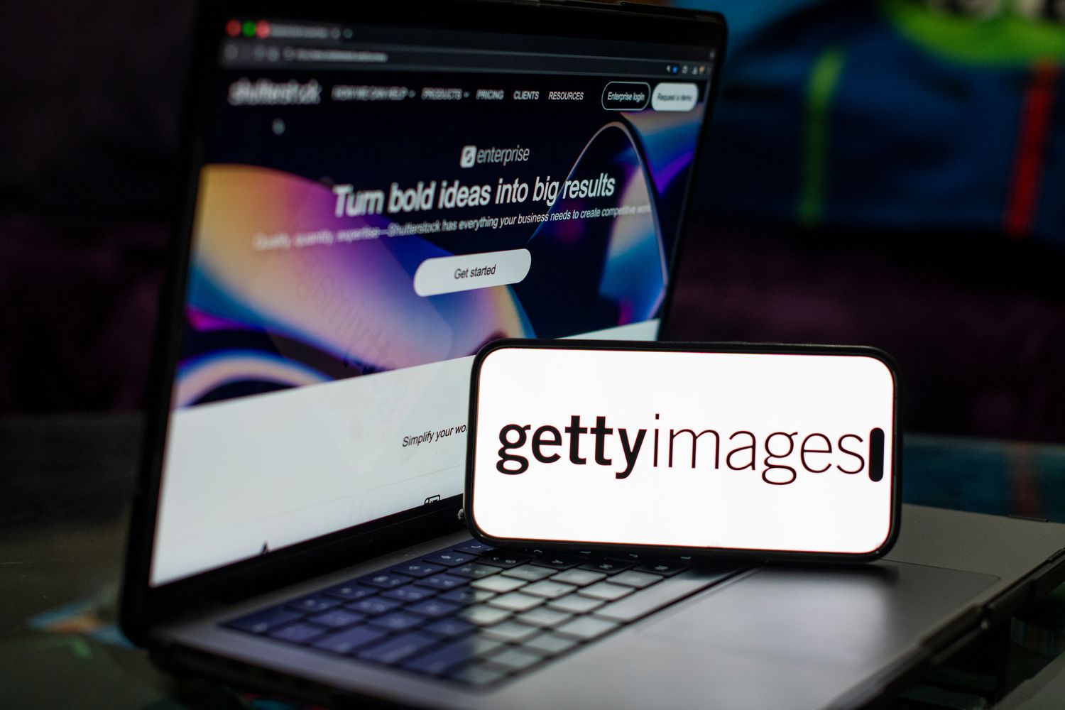 World’s Largest Picture Agencies, Getty Images and Shutterstock ...
