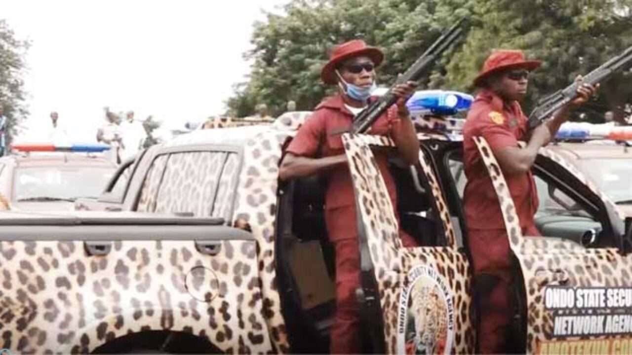 Viral Video Shows Intense Moment Between Osun Amotekun Operatives and ...